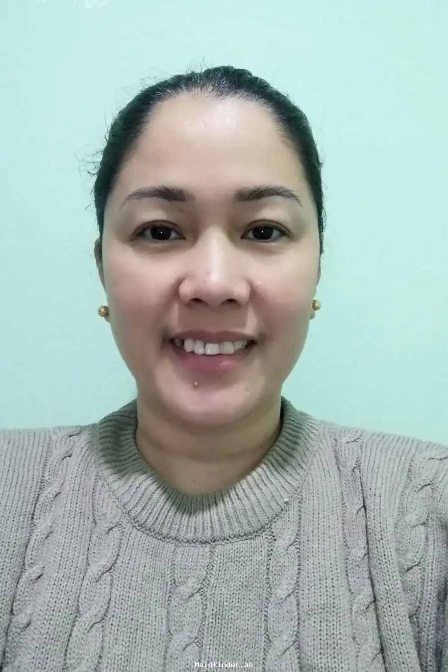 Gina M FILIPINO LIVE IN NANNY DUBAI - Filipino Maid - 7 Years of experience