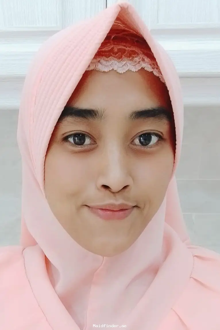 Munisa A MUSLIM FILIPINO LIVE IN MAID IN DUBAI - Filipino Maid - 8-10 Years of experience